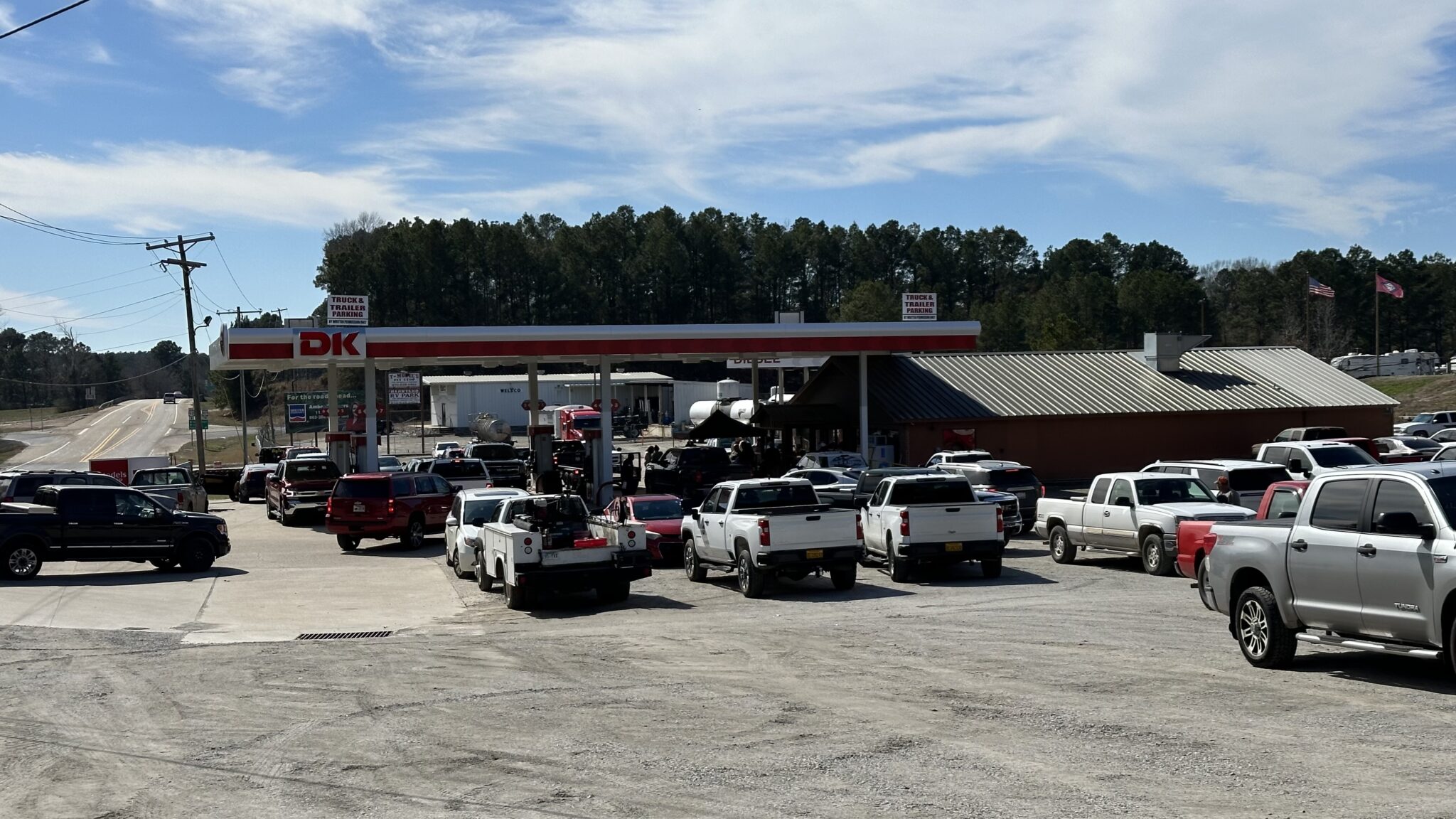 DK Fuel and T-Models Celebrate Grand Opening Bash in El Dorado ...